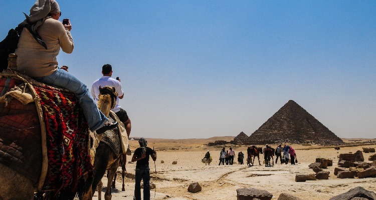The Pyramids of Giza: Location, History, Travel Tips...