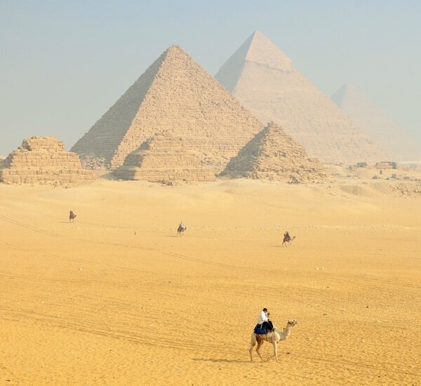 The Pyramids of Giza: Location, History, Travel Tips...