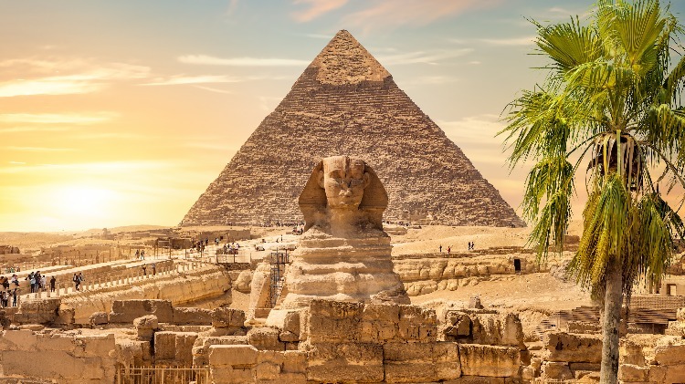 How to Plan a Trip to the Middle East 2026 & Itinerary Ideas