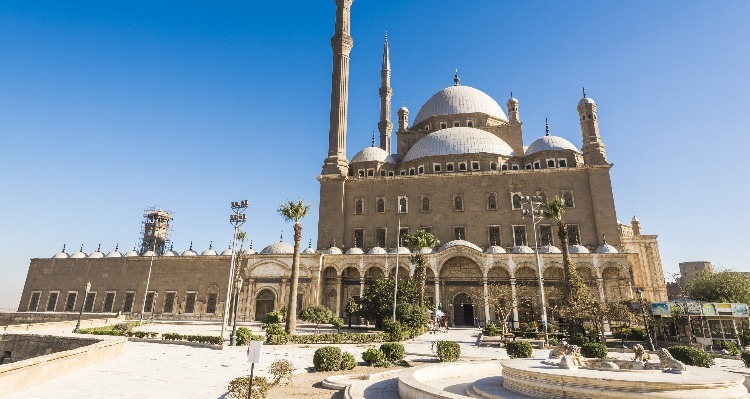 Top 10 Places to Visit in Cairo