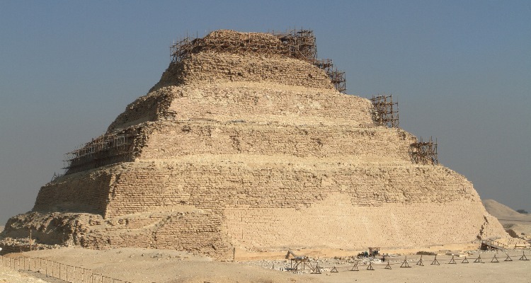 Where Are the Egyptian Pyramids? Why the Locations are Chosen