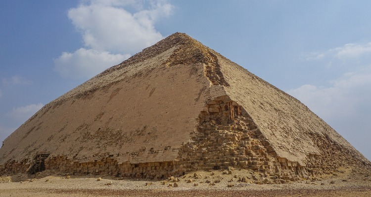 15 Astounding Egyptian Pyramid Facts