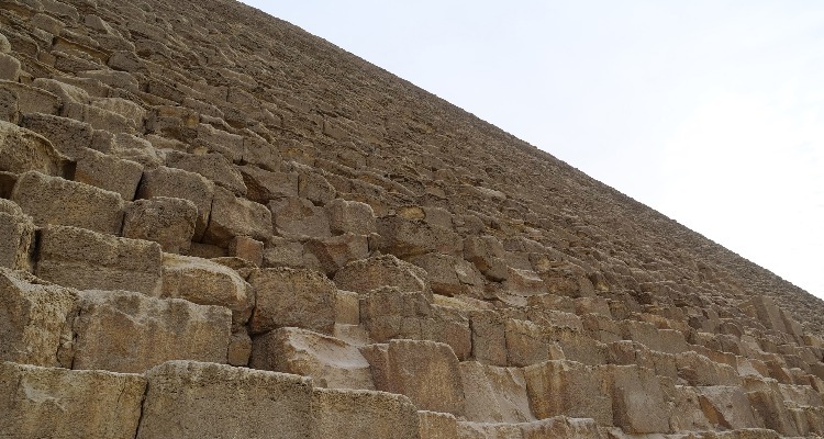 15 Astounding Egyptian Pyramid Facts