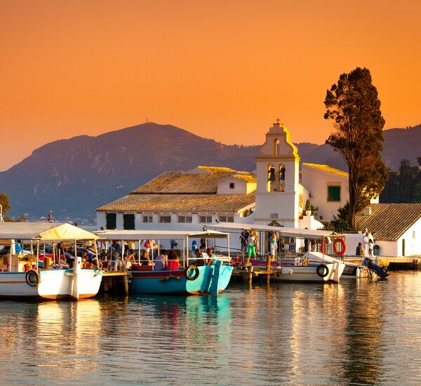Greece Weather in July 2026: Travel Tips for First-Timers