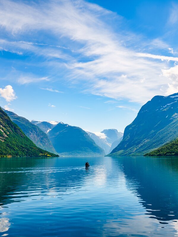 Norway Weather in April 2025: Travel Tips for First-Timers