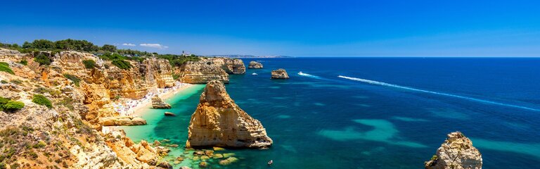 Portugal Weather in August 2025: Travel Tips for First-Timers